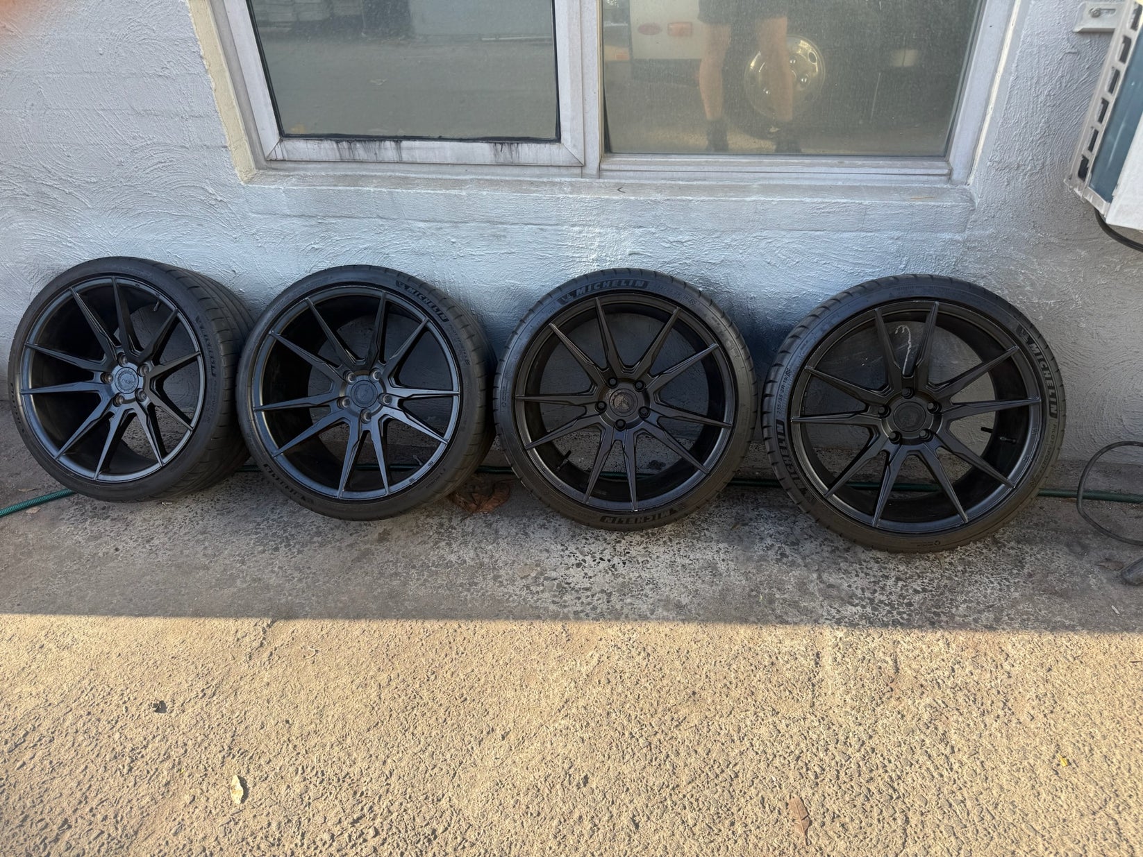 Mars Performance Staggered 19” Alloy Wheels with Michelin PS4 Tyres ...