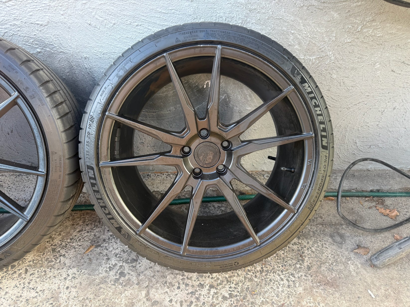 Mars Performance Staggered 19” Alloy Wheels with Michelin PS4 Tyres ...